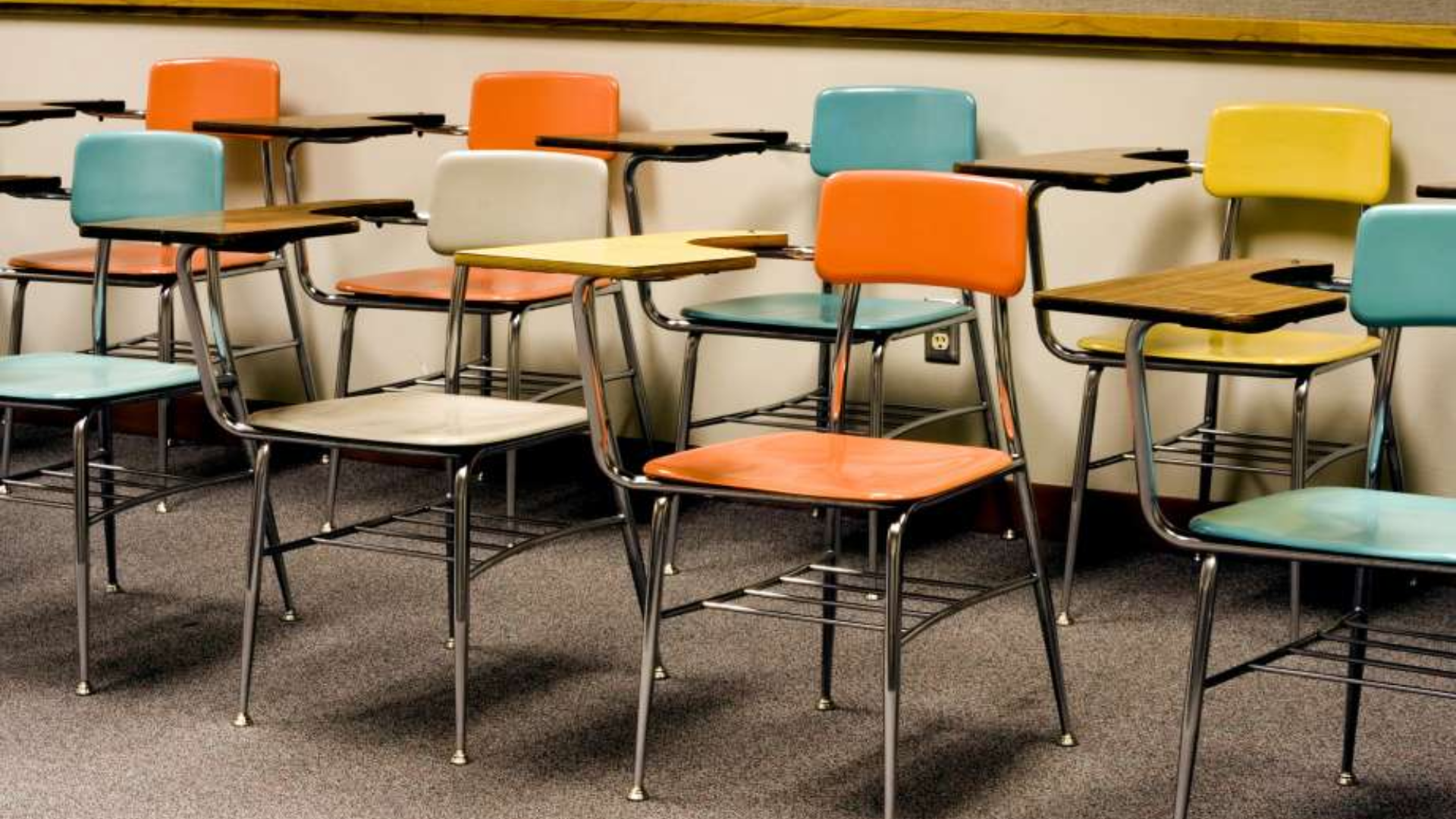 Why School Chairs Should Be Comfortable and Durable? - SDF Furniture